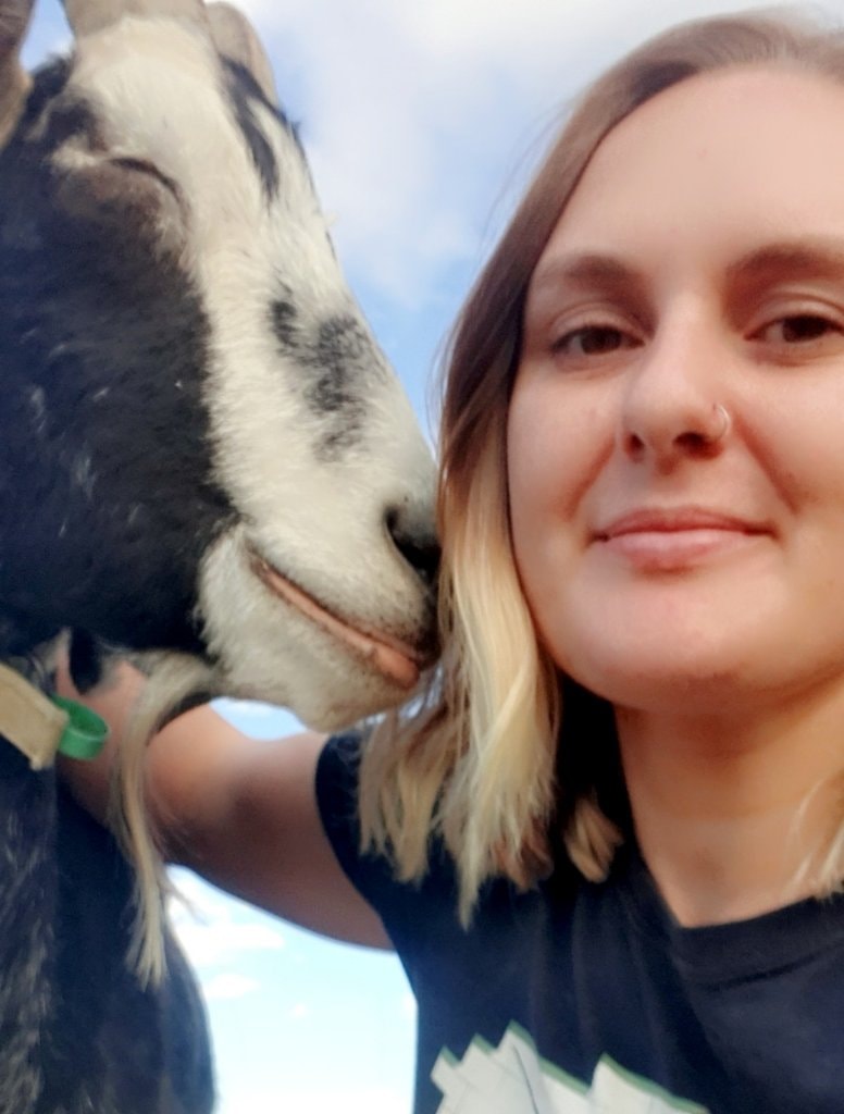 Amanda | Pet sitter in Alkimos WA | Pawshake.com.au