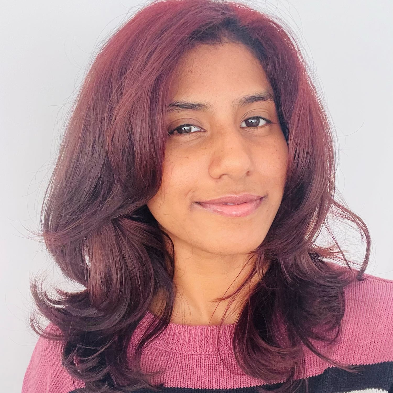 Priya | Pet sitter in Belmont VIC | Pawshake.com.au